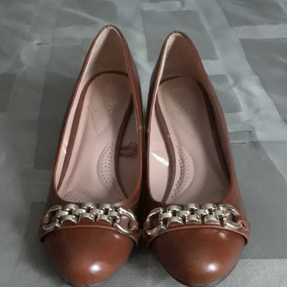 dexflex comfort | Shoes | Wedge Heel Dress Shoe | Poshmark